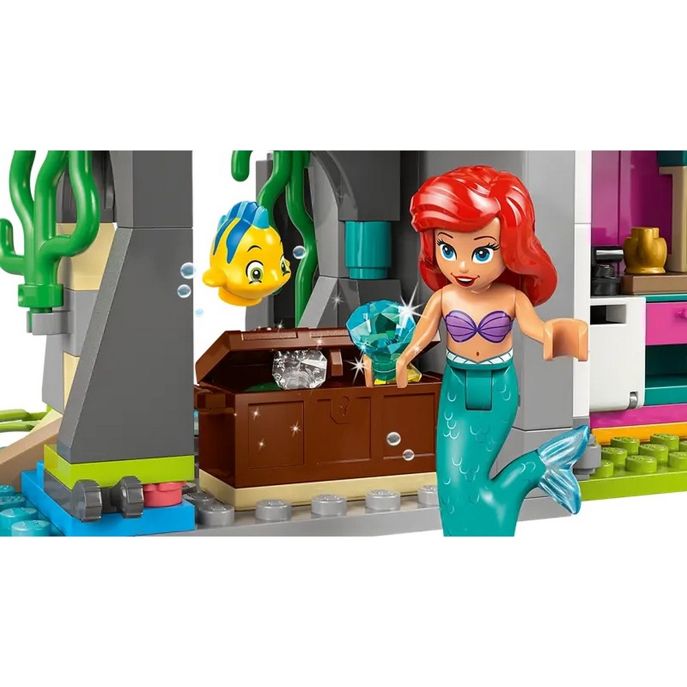 LEGO DISNEY PRINCESS PRINCESS CASTLE & ROYAL PETS | Dexy Co Kids ...